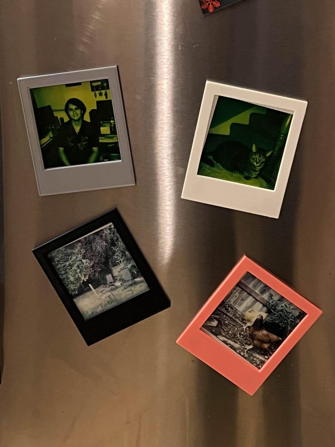 3d-printed Magnetic Polaroid Frame: Fridge Photo Decor - Etsy