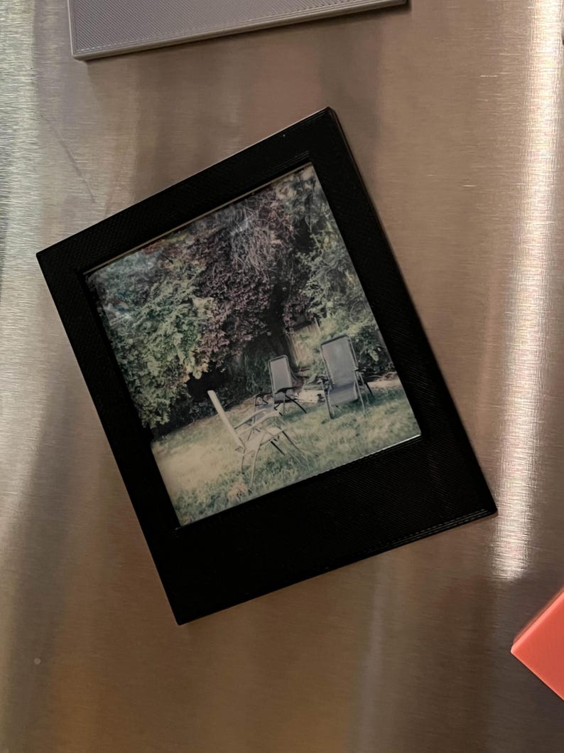 3d-printed Magnetic Polaroid Frame: Fridge Photo Decor - Etsy