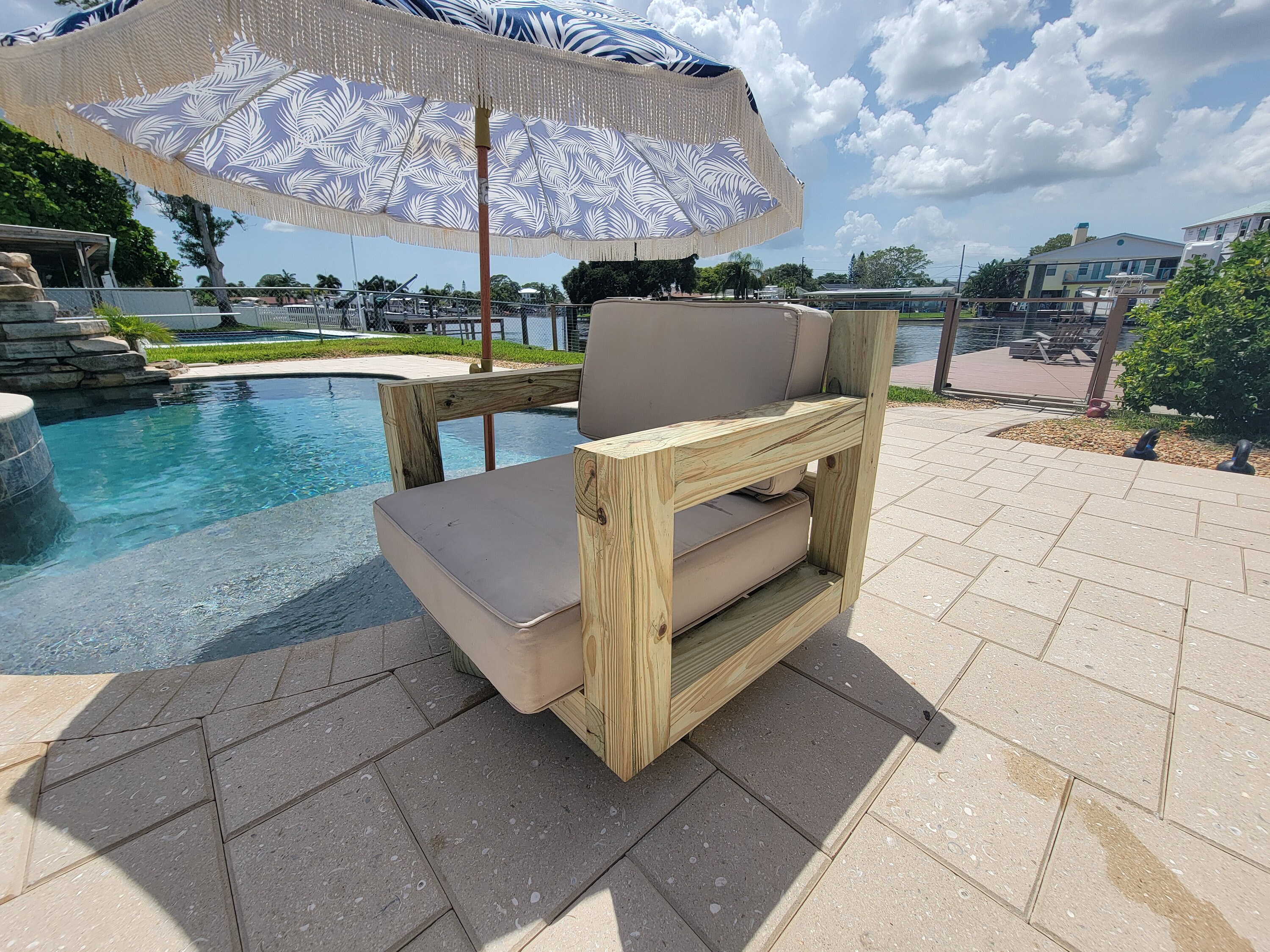 Rotating Outdoor Chair / Swivel Chair / Patio Furniture / Build Plan ...