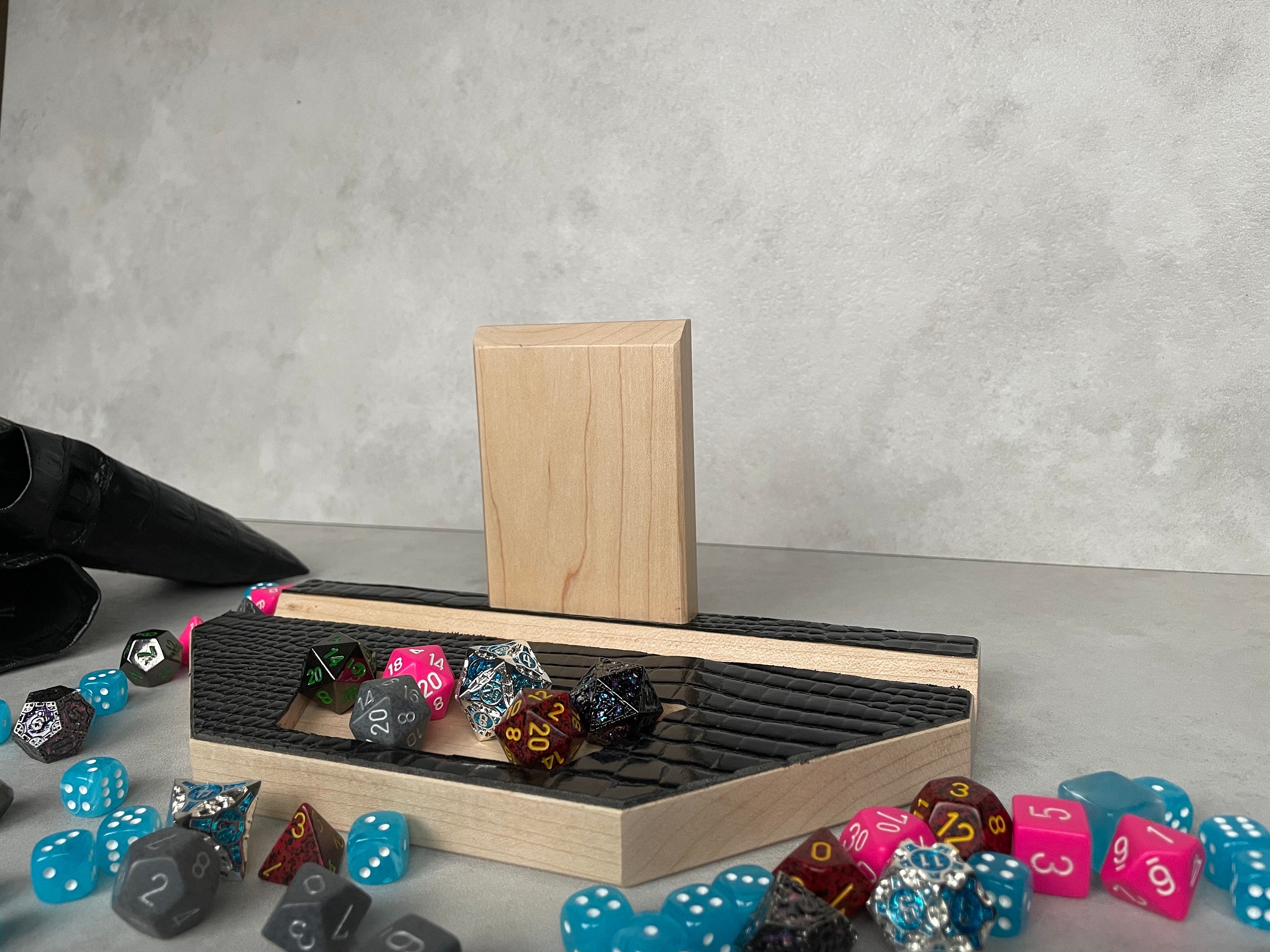 Tablet and Dice Tray, Dice Tray, Dice Tower, Tablet Stand, DND ...