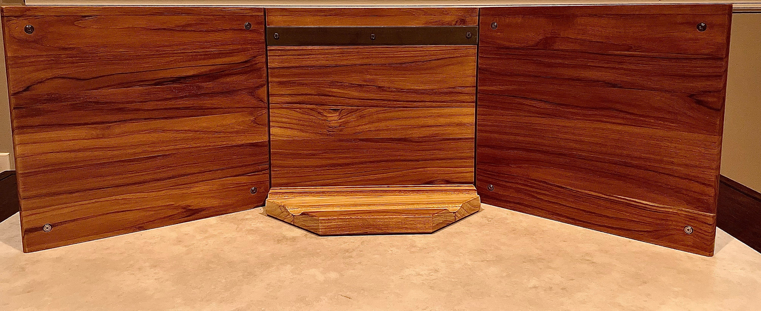 The Screen of Masters Teak GM Screen, Dm Screen, Dnd Dungeons and ...