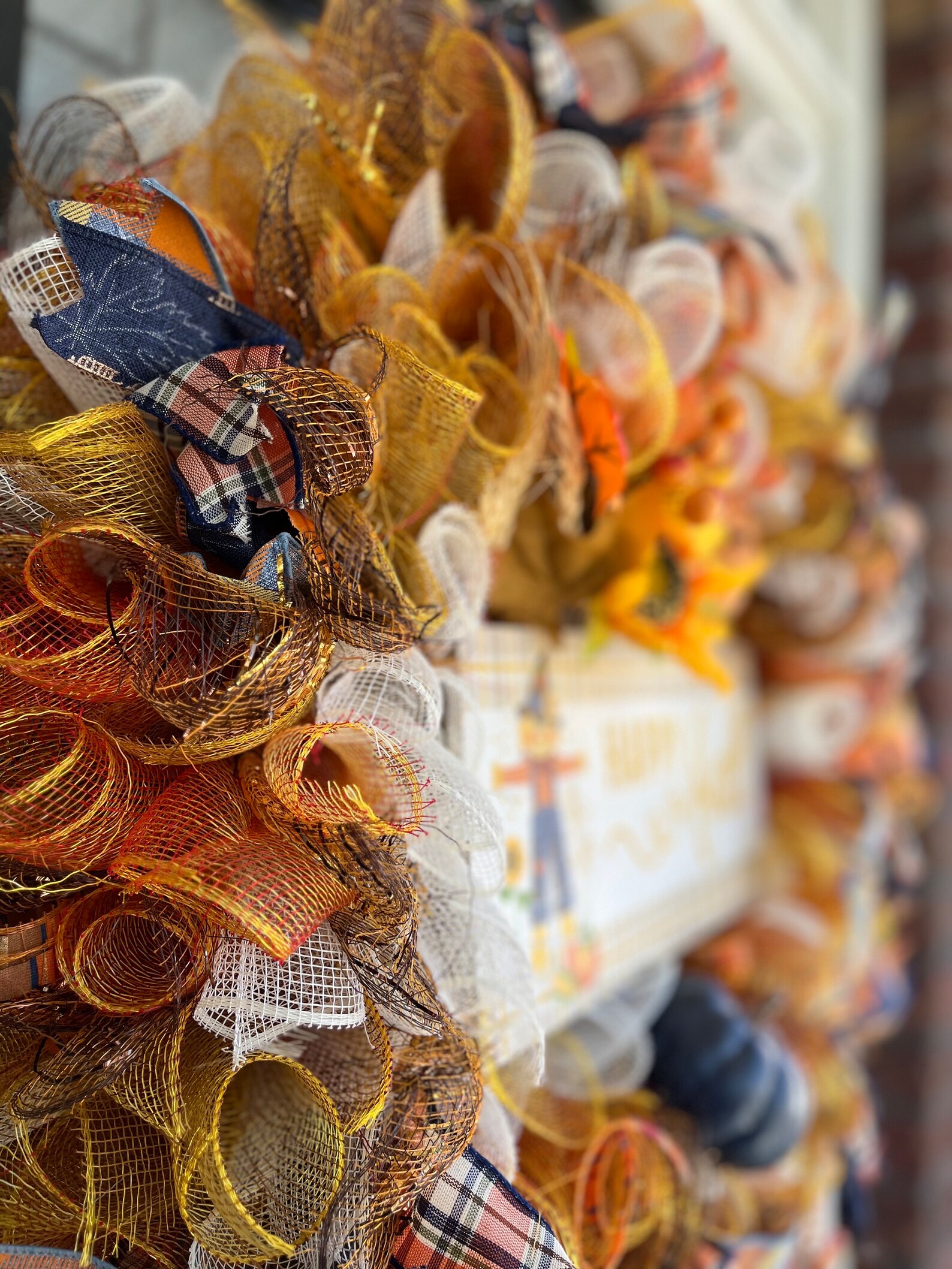 Happy Fall Scarecrow Wreath | Plaid and Flannel Fall Wreath | Pumpkin ...