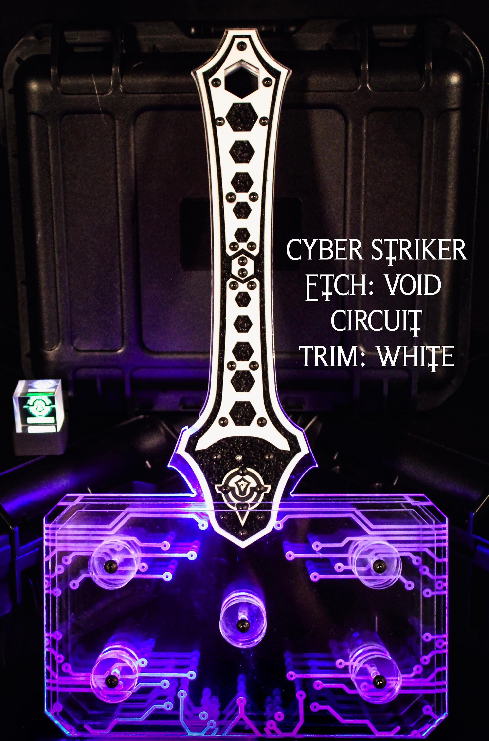 CUSTOM - the Cyber Striker - Cyberpunk Hammer - Cyberpunk Weapon - LED ...