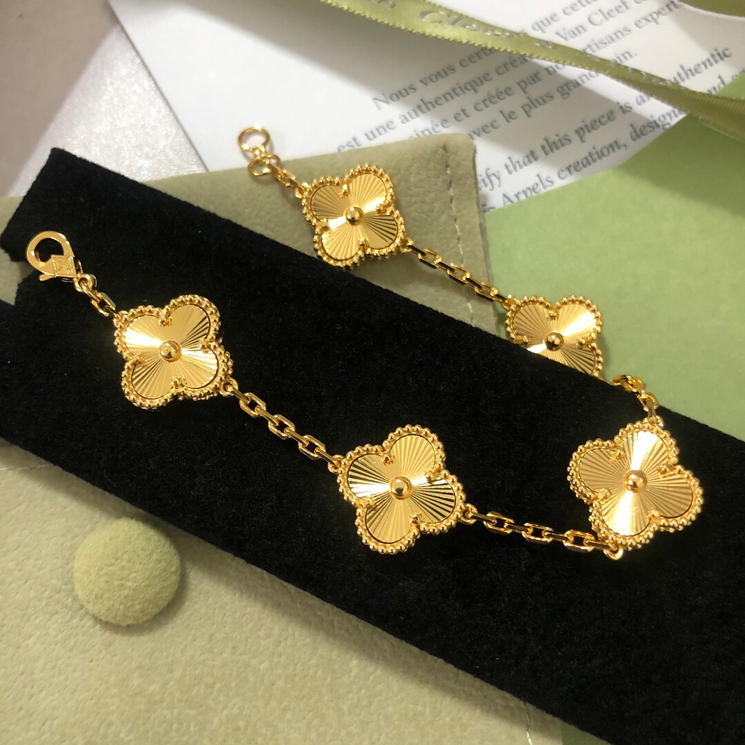 Authenticity Van Cleef 18K Yellow Gold 5 Motifs Guilloche Vintage ...