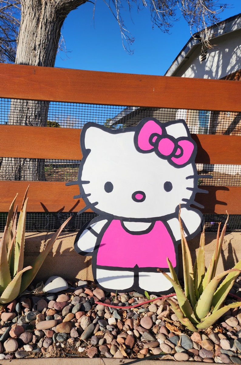 Hello Kitty Wall Art Wall Decorations Yard Decor Lawn Decorations Hello ...