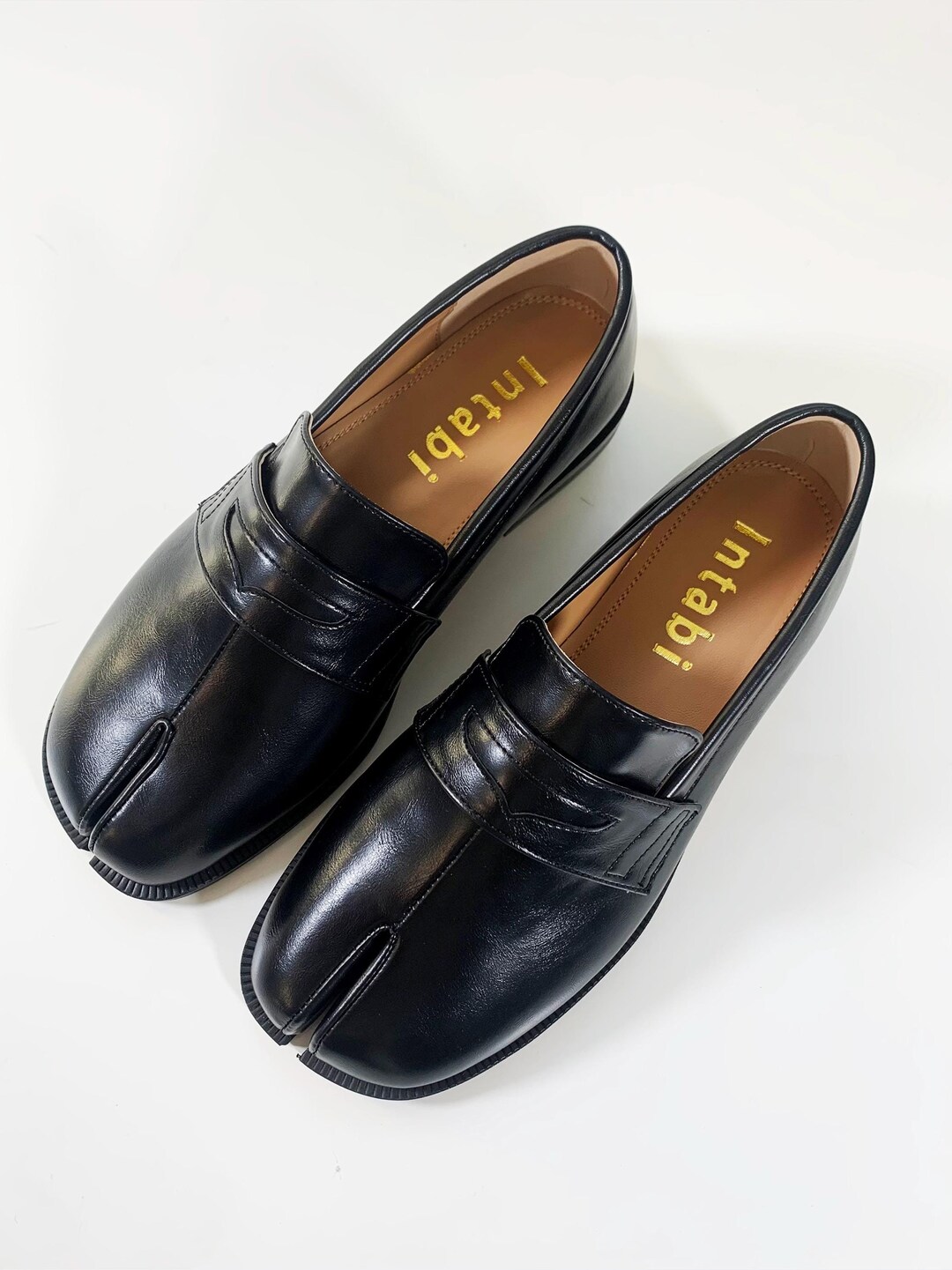 Tabi Shoes Loafers, Women Flats Split Toe, Handmade Vegan Leather Black ...