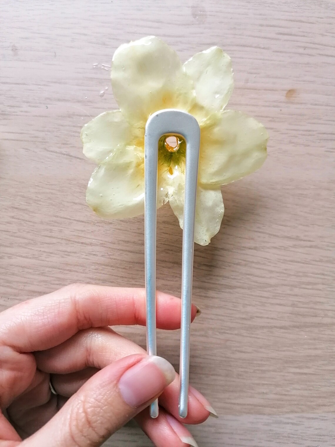 Real Flowers Hair Pins - Daffodil Hair Pin - for Brides and Bridesmaids ...