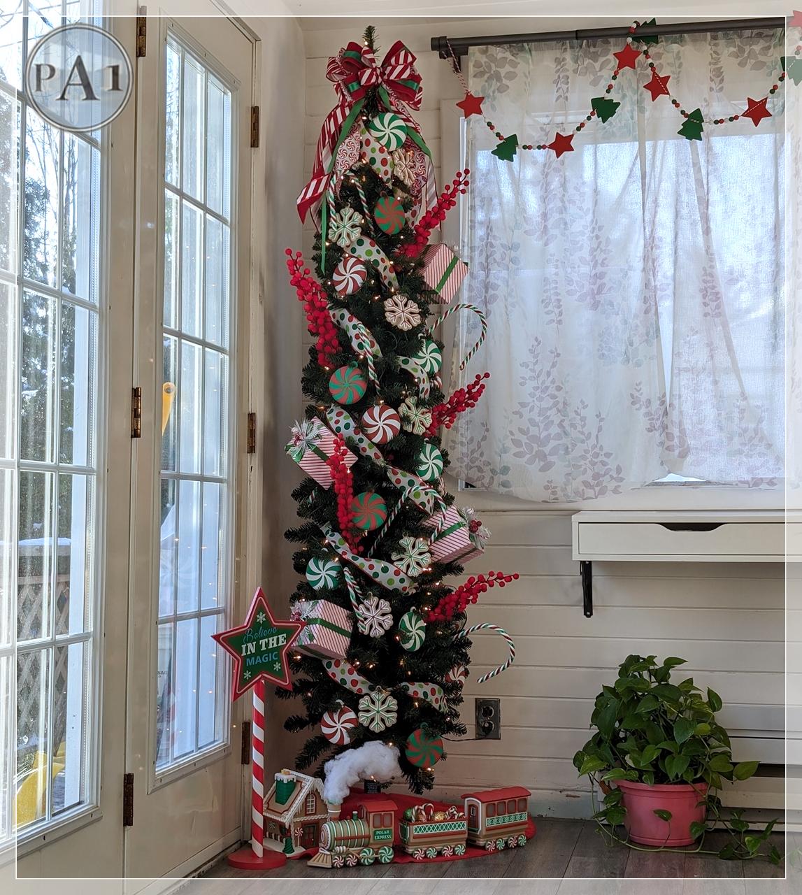 Gingerbread Snowflake and Peppermint Candy Christmas Ornaments - Etsy