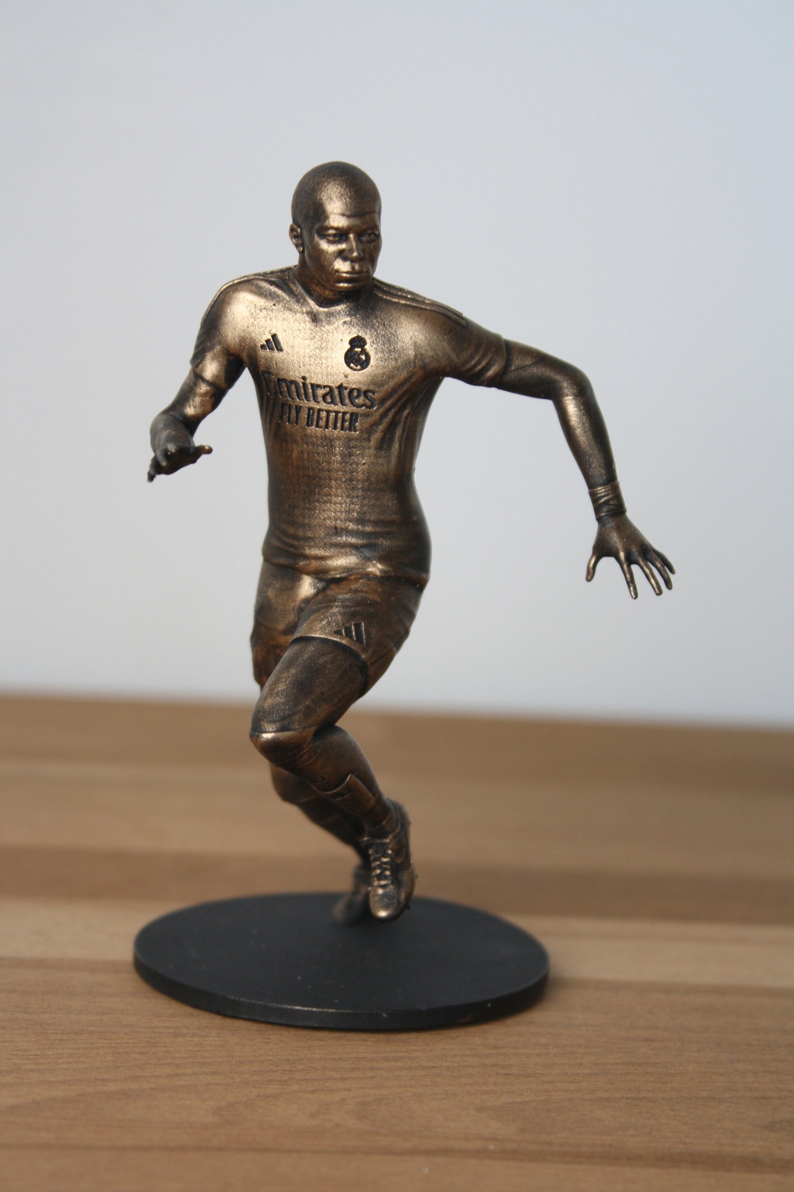 Sculpture Kylian Mbappe Footballeur De France Et Real Madrid - Etsy