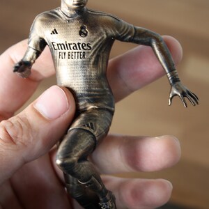 Sculpture Kylian Mbappe Footballeur De France Et Real Madrid - Etsy