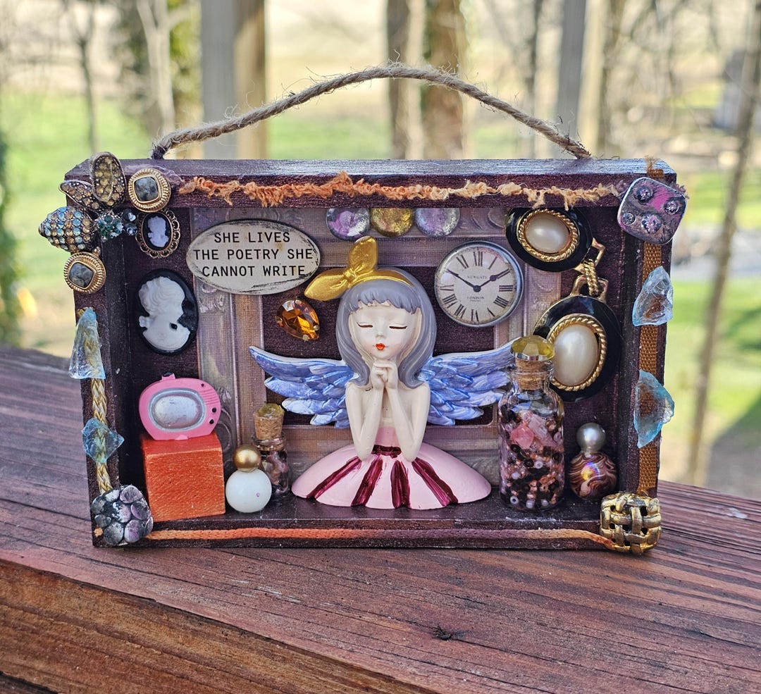 Poetic Angel Diorama-praying Angel Girl-book and Poetry Lovers Art - Etsy