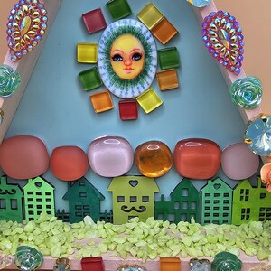 Magic Memories Triangle Diorama * Flower Girl Shadow Box * Assemblage ...