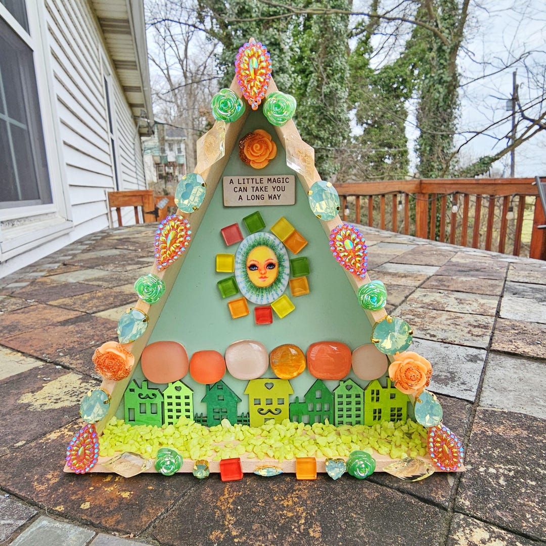 Magic Memories Triangle Diorama * Flower Girl Shadow Box * Assemblage ...