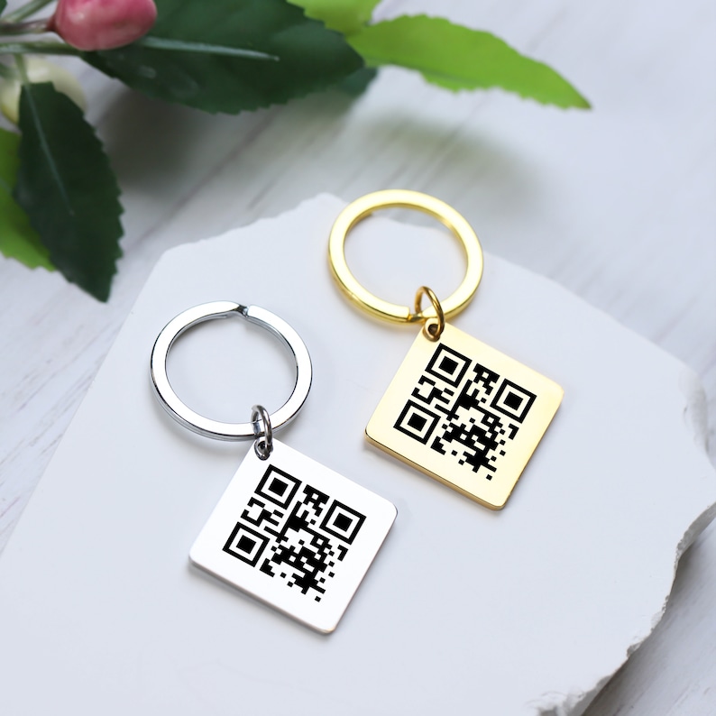 Personalized QR Code Keychain, Custom Code Key Chain, Engraved Music ...