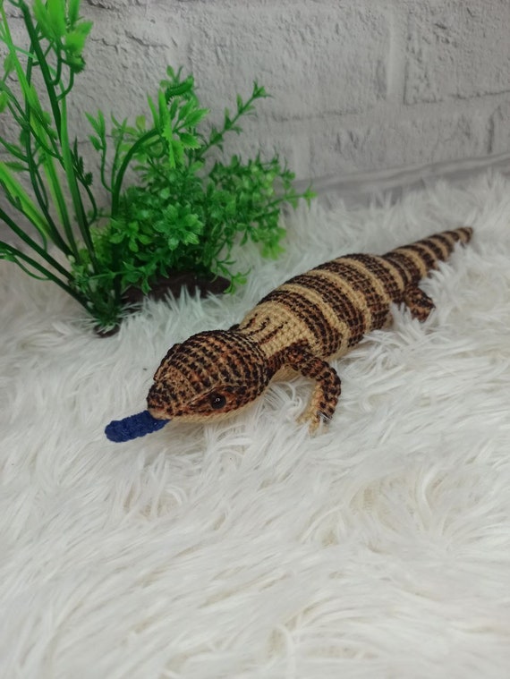 Blue tongue skink stuffed animal store