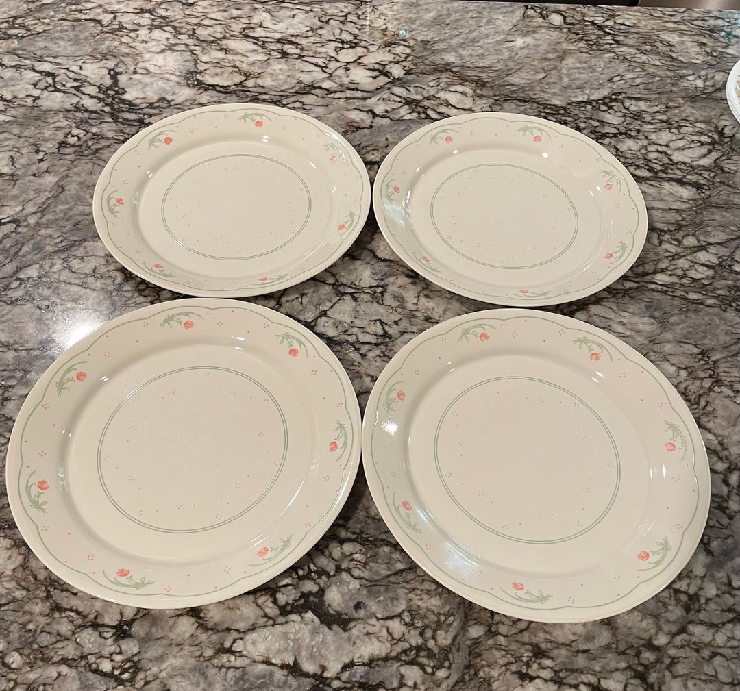 Vintage Corelle Calico Rose 4 Dinner Plates - Etsy