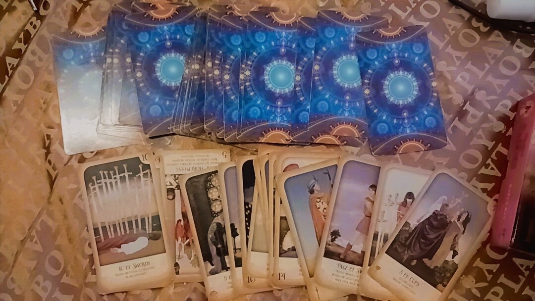 Same Day 12 Card General Tarot Reading LOVE-CAREER-LIFE Psychic Reading ...