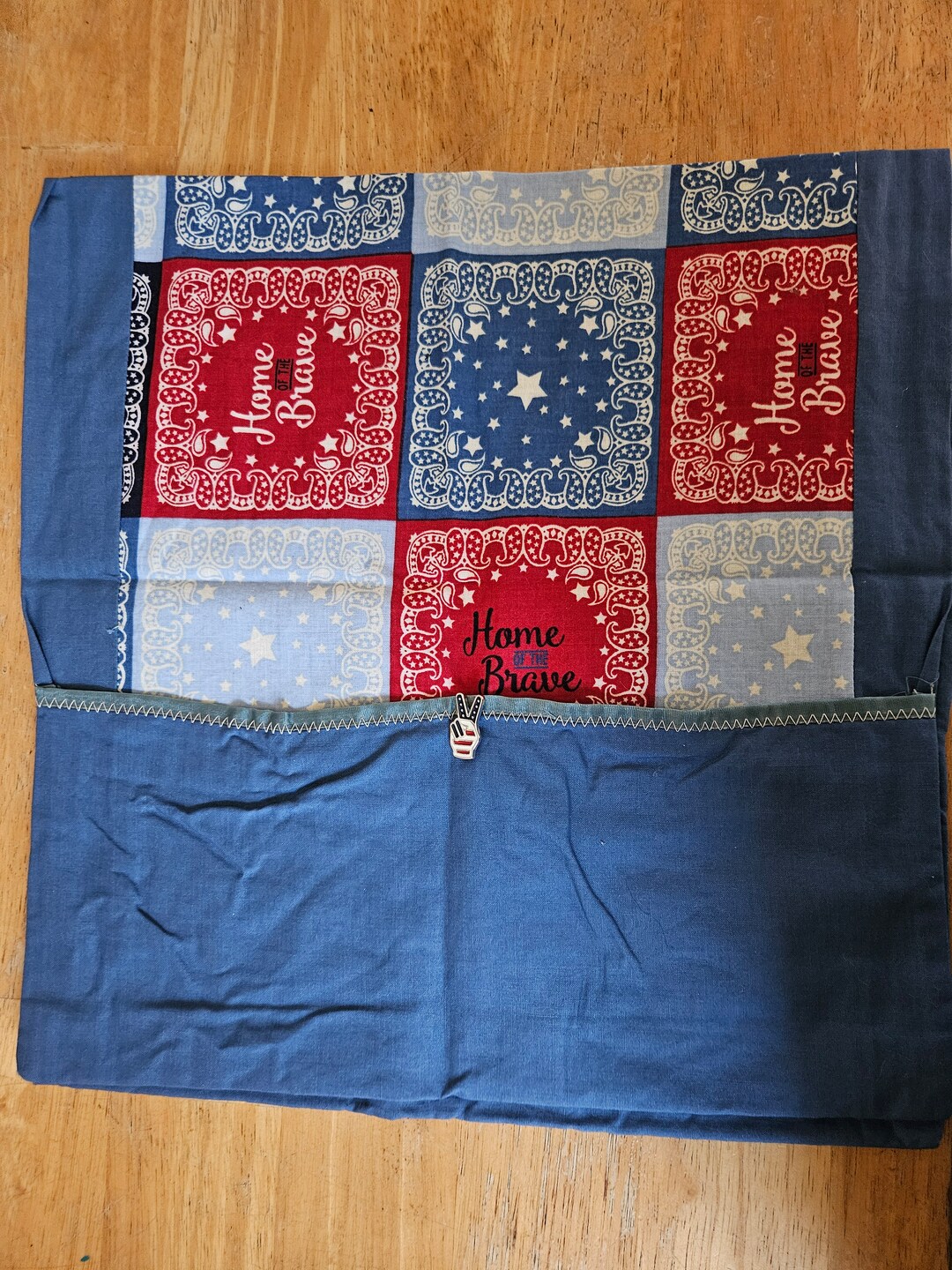 USA Handkerchief Table Runner - Etsy