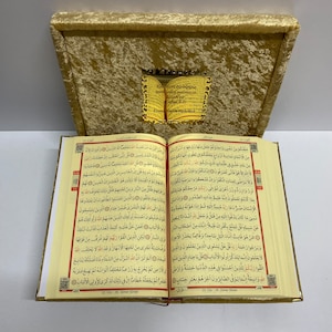 Personalised Pink Quran Set, Custom Quran Box With Name and Pray Tag ...