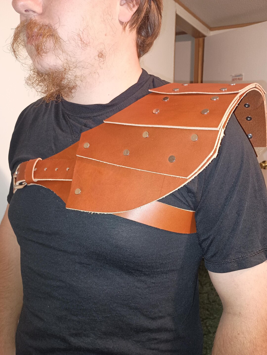 Handmade Leather Armor. Larping Gladiator/barbarian Shoulder Armor. - Etsy