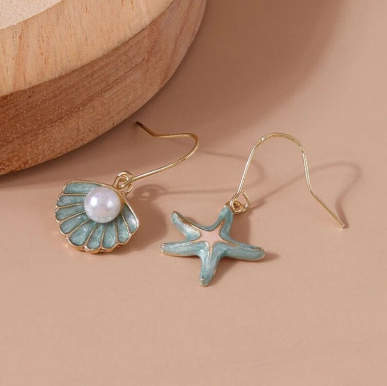 Dainty Ocean Inspired Clam Shell Starfish Earrings Ocean Inspired ...