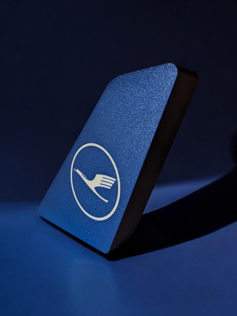 Lufthansa LED Tail Fin Sign – Classic Livery Aviation Decor, Pilot Gift ...