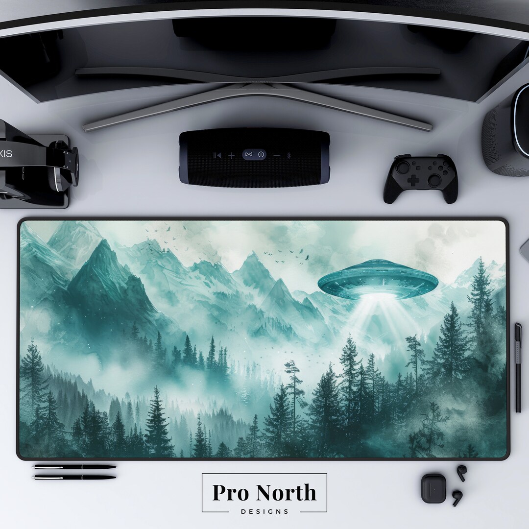UFO Deskmat, Desk Mat Nature Lover, Weirdcore Desk Mat, Alien Gaming ...