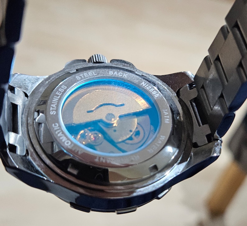 Masonic Kinetic Automatic Watch With G Inside Square and Compasses on ...