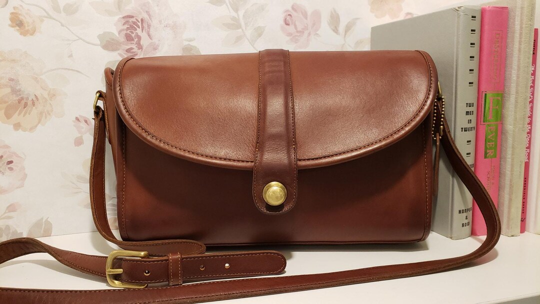 Vintage COACH Spectator Roll Crossbody Bag British Tan/mahogany 1970 ...