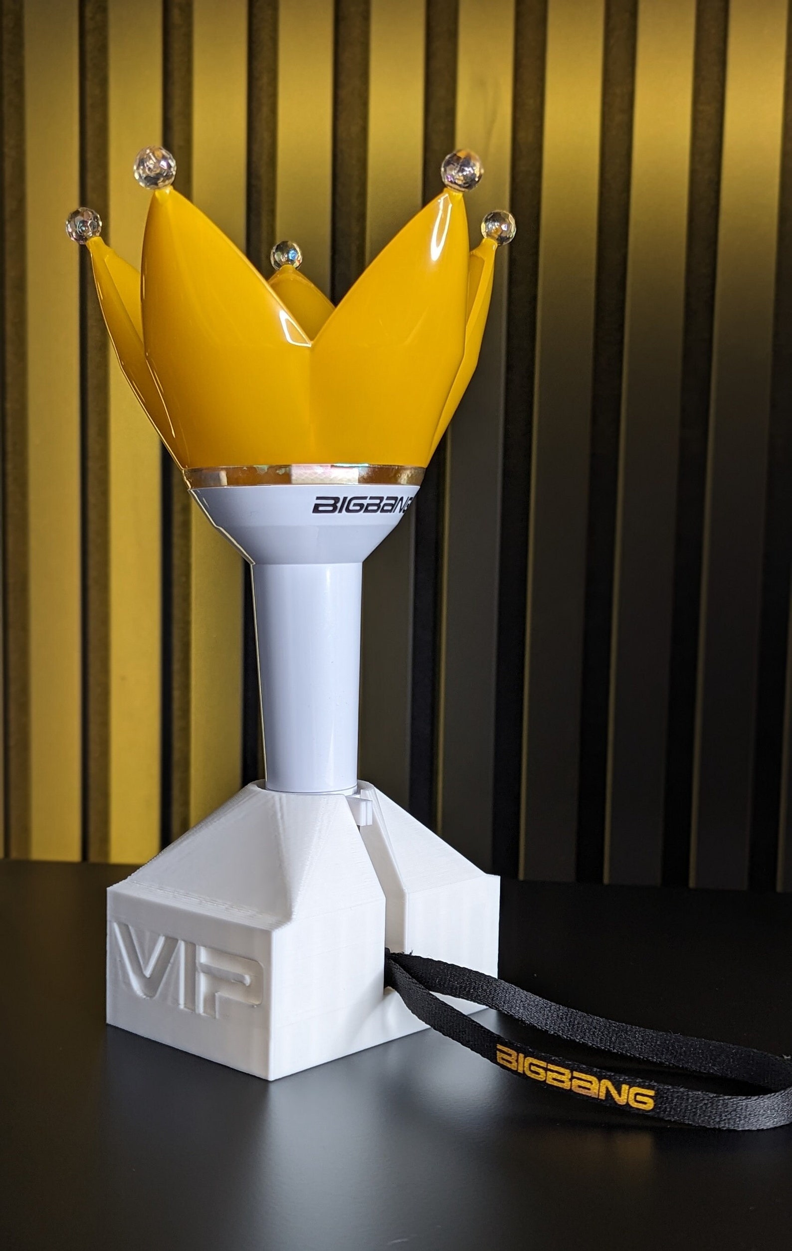 Bigbang Lightstick Stand Holder BIGBANG Vip BB Logo | VIP | Kpop ...