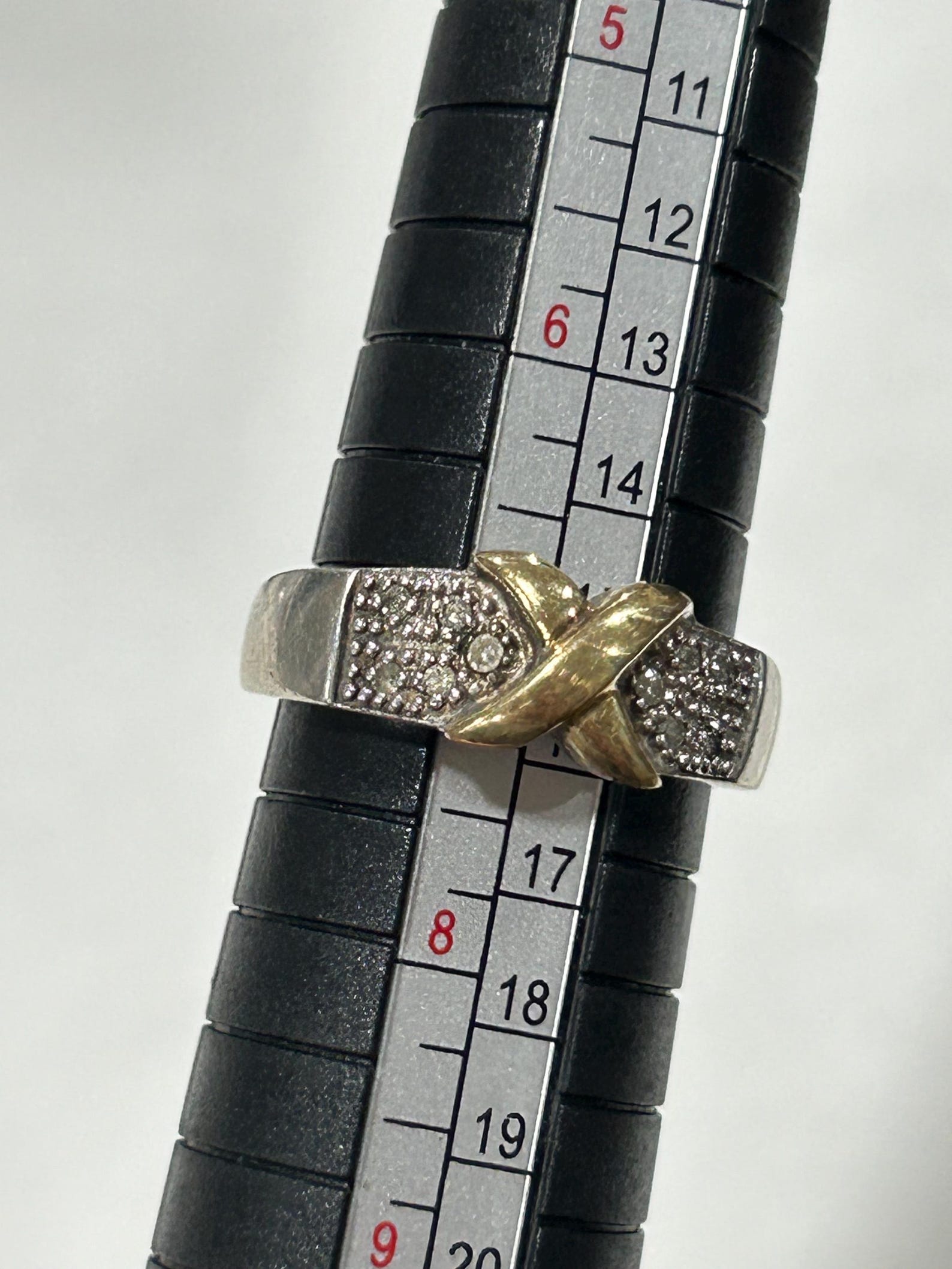 18K Gold and Sterling Silver Cross Pattern Ring Size 7 - Etsy