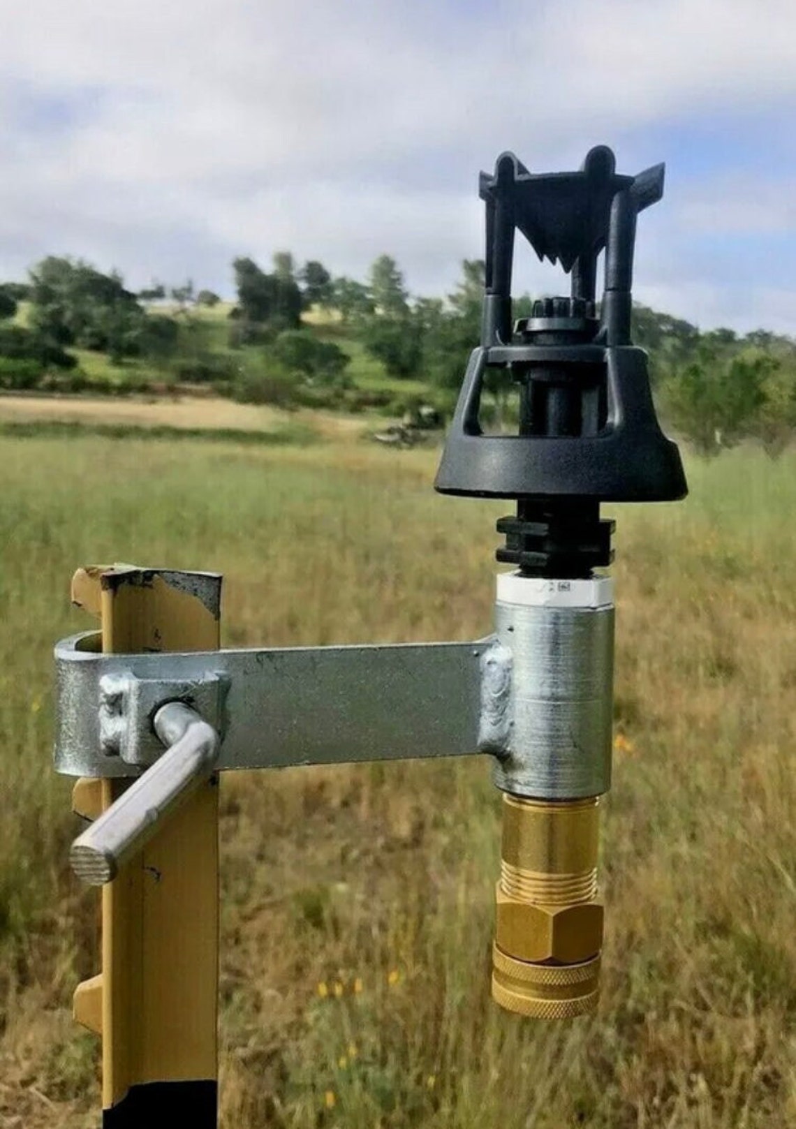 New T-post Sprinkler & Wobbler Sprinkler up to 50’ of Raindrops ...