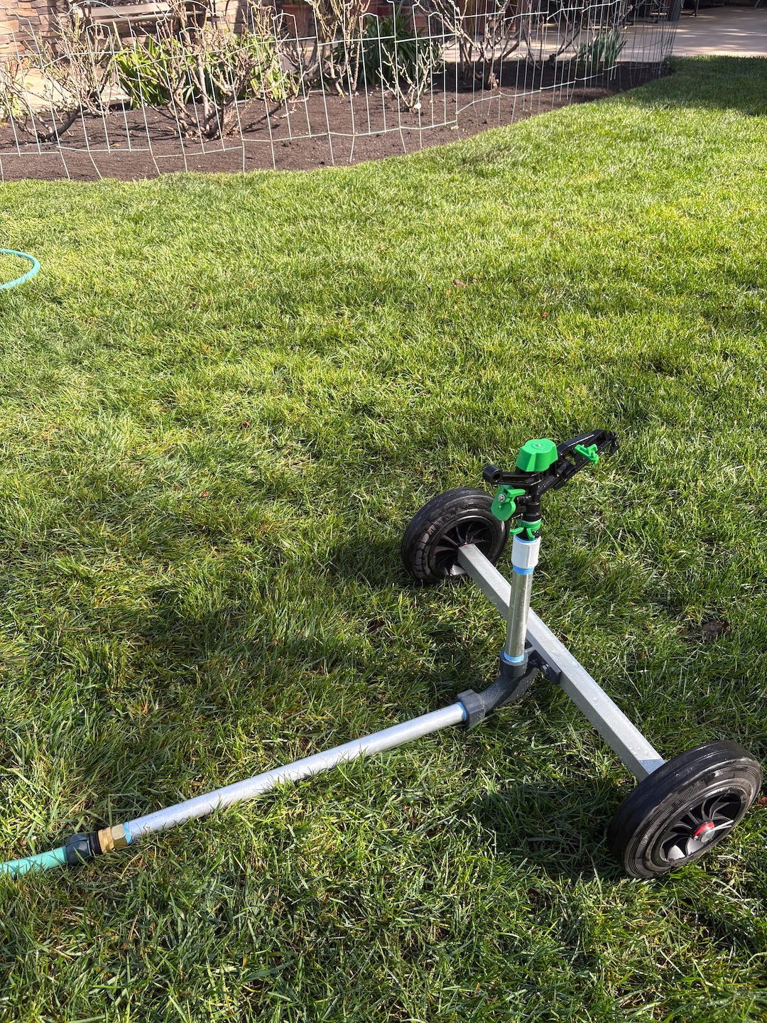 Wheeled Sprinkler Cart: Atom 14 Impact Sprinkler, Adjustable Coverage ...