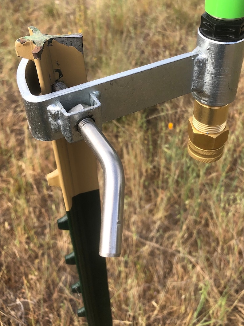 New T-post Sprinkler & Wobbler Sprinkler up to 50’ of Raindrops ...
