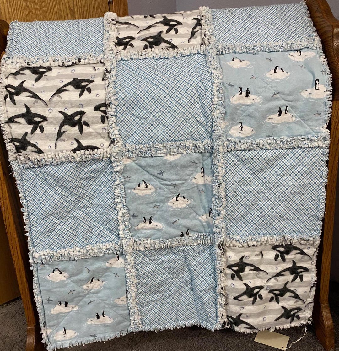 Handmade Rag Lap Quilt- North Pole Quilt - Etsy