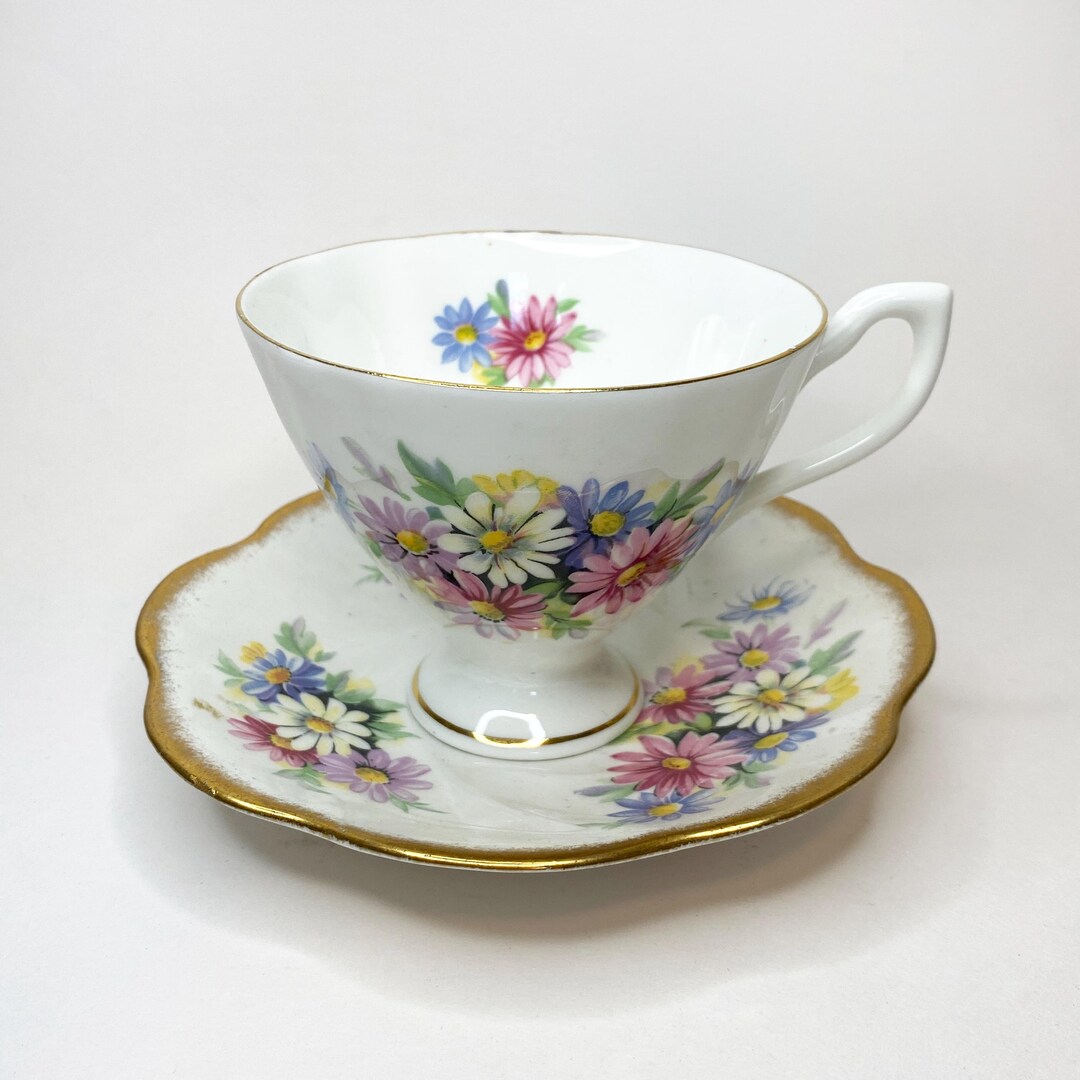 Daisy Crownford Teacup & Rosina Saucer - Etsy