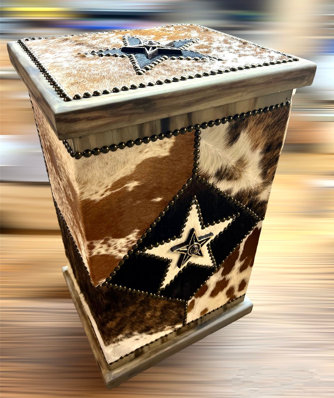 Cowhide & Leather Lidded Hamper, Western Star Decor - Etsy