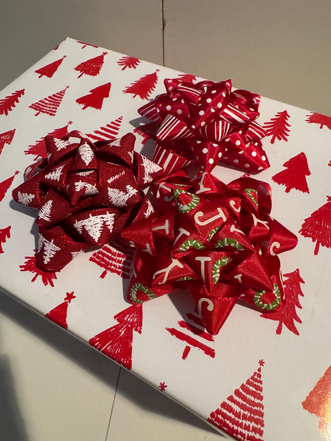 Set of Christmas Gift Bows | Three Different Designs of Gift Bows ...