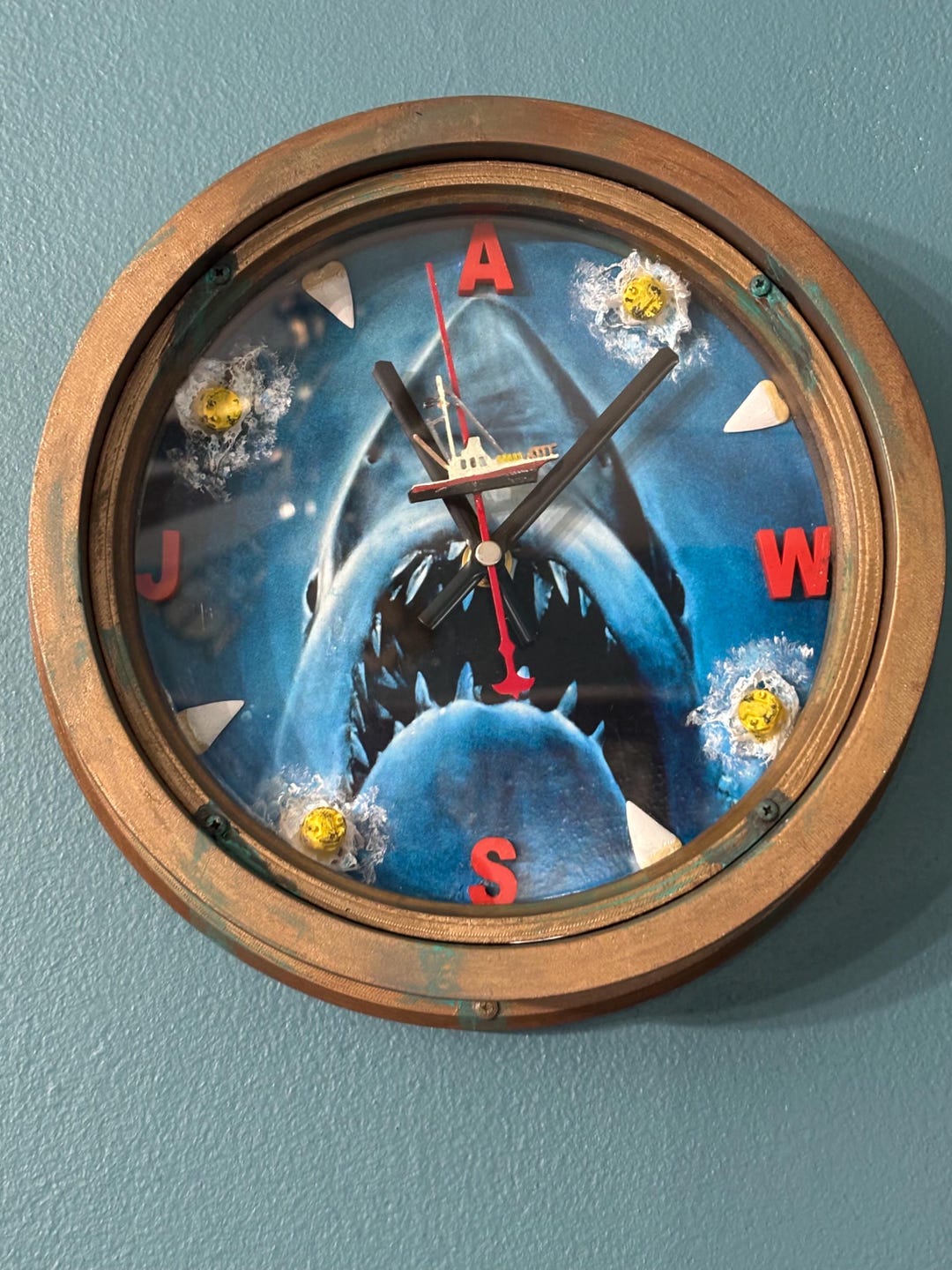 Jaws Themed Clock Analog Jaws Clock Gift for Jaws Fan Working House ...