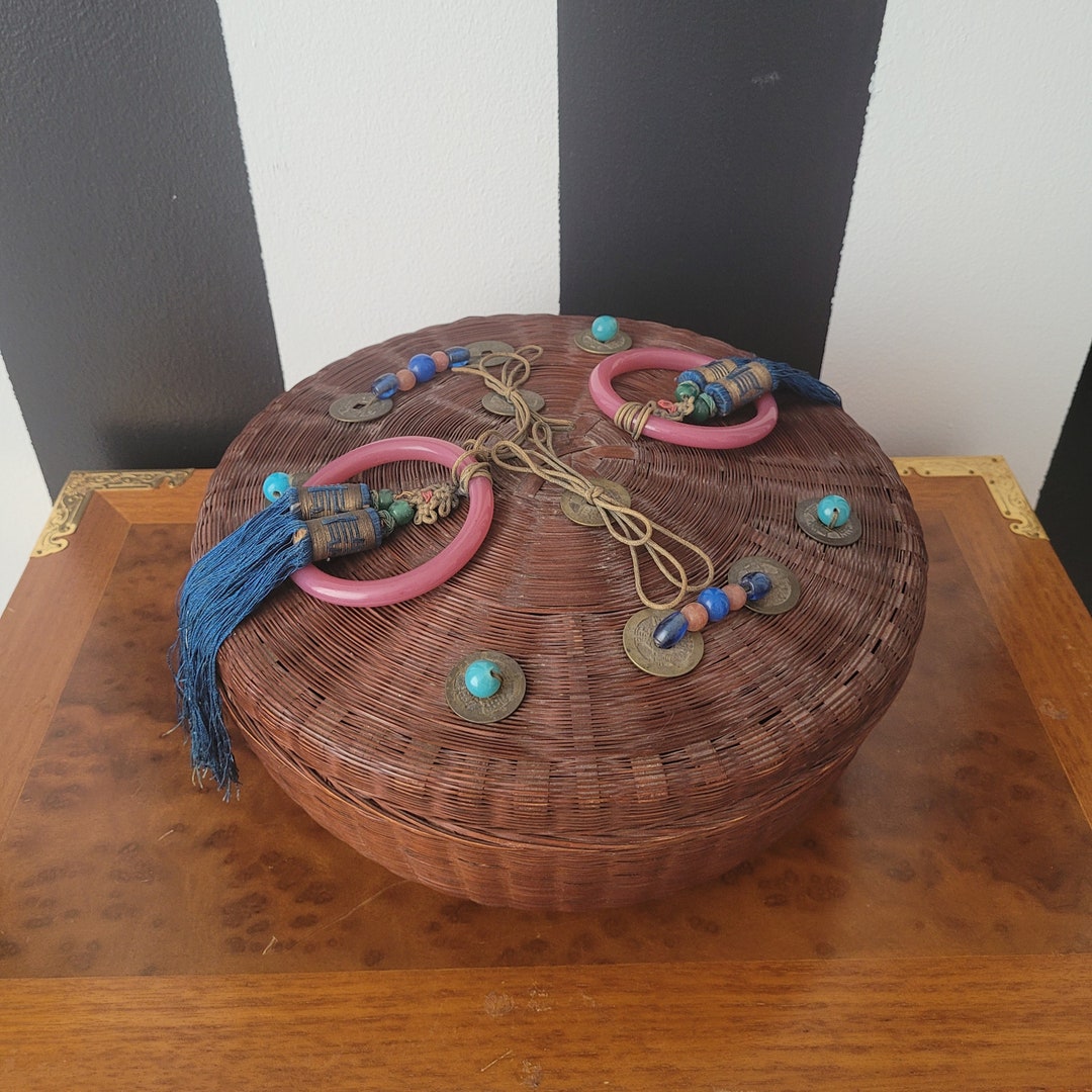 20th Century Vintage Chinese Sewing Basket Woven Wicker, Beaded Lid ...