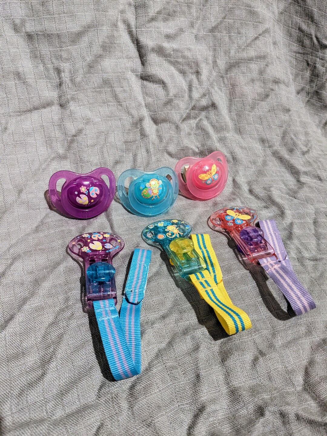 NUBY Reborn Pacifiers Handmade, Reversible Magnetic, Cute Animal ...