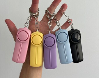 Safety Alarm Keychain for Women, Safety Keychain for Women Self Defense ...