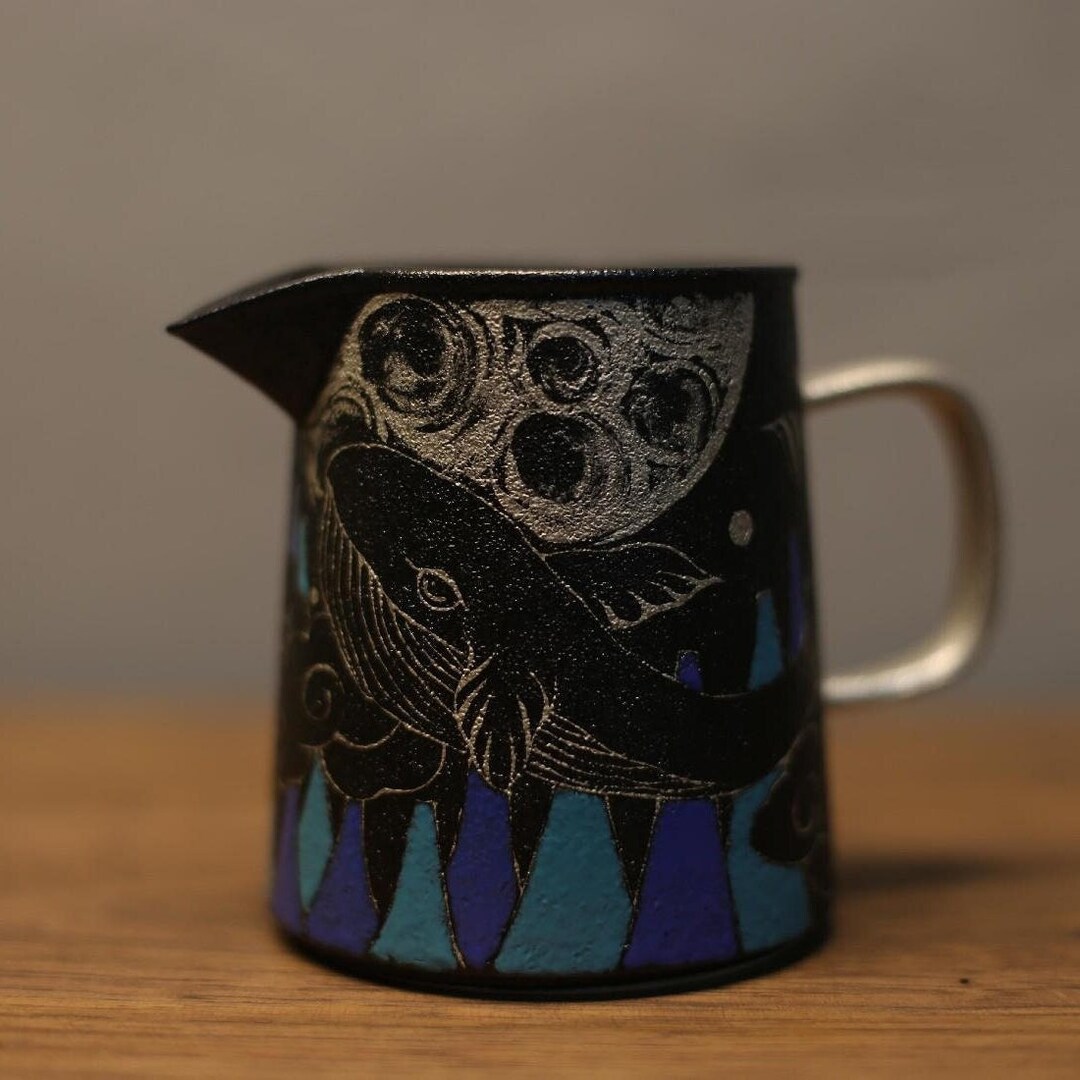 Handcrafted 450 Ml Ceramic Whale Teapot, Painted With Pure 999 Silver ...
