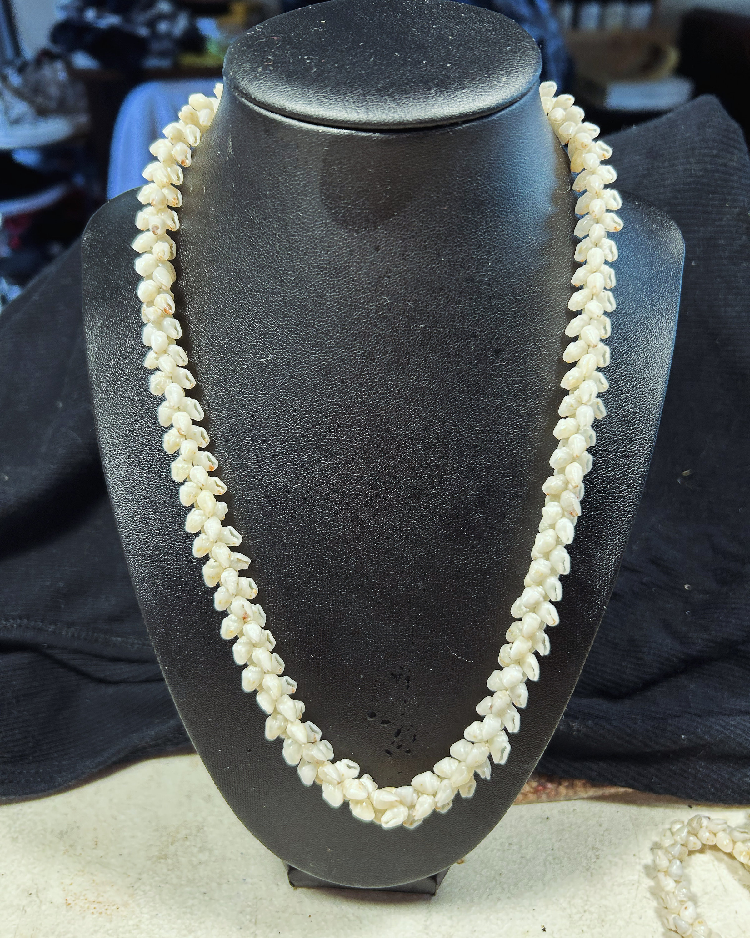 100% Genuine Niihau Shell Lei Jewelry, Pikake 20” Niihau Shell ...