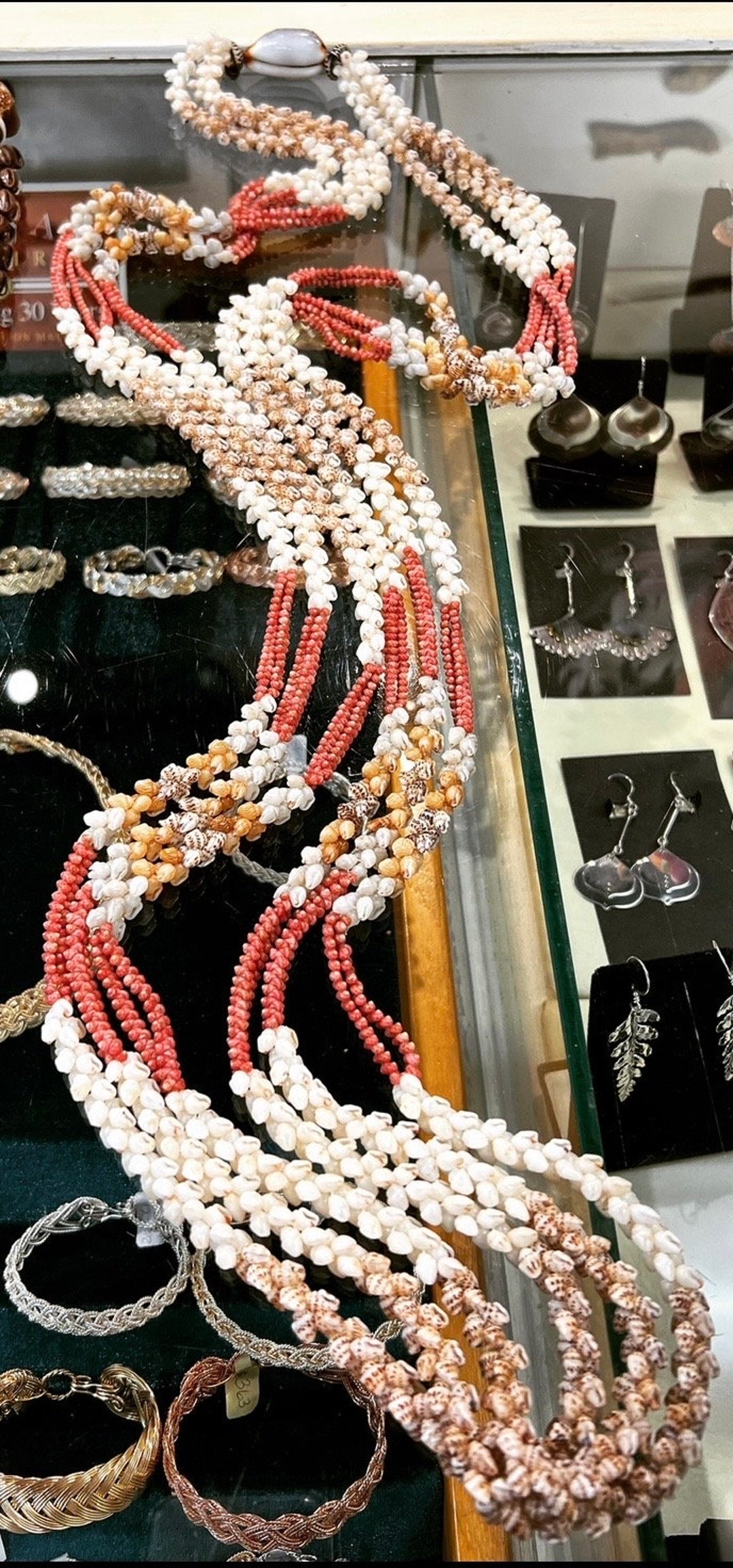 100% Pure Niihau Shell Lei 68”kipona Lei, the Lei Doubles Perfectly to ...