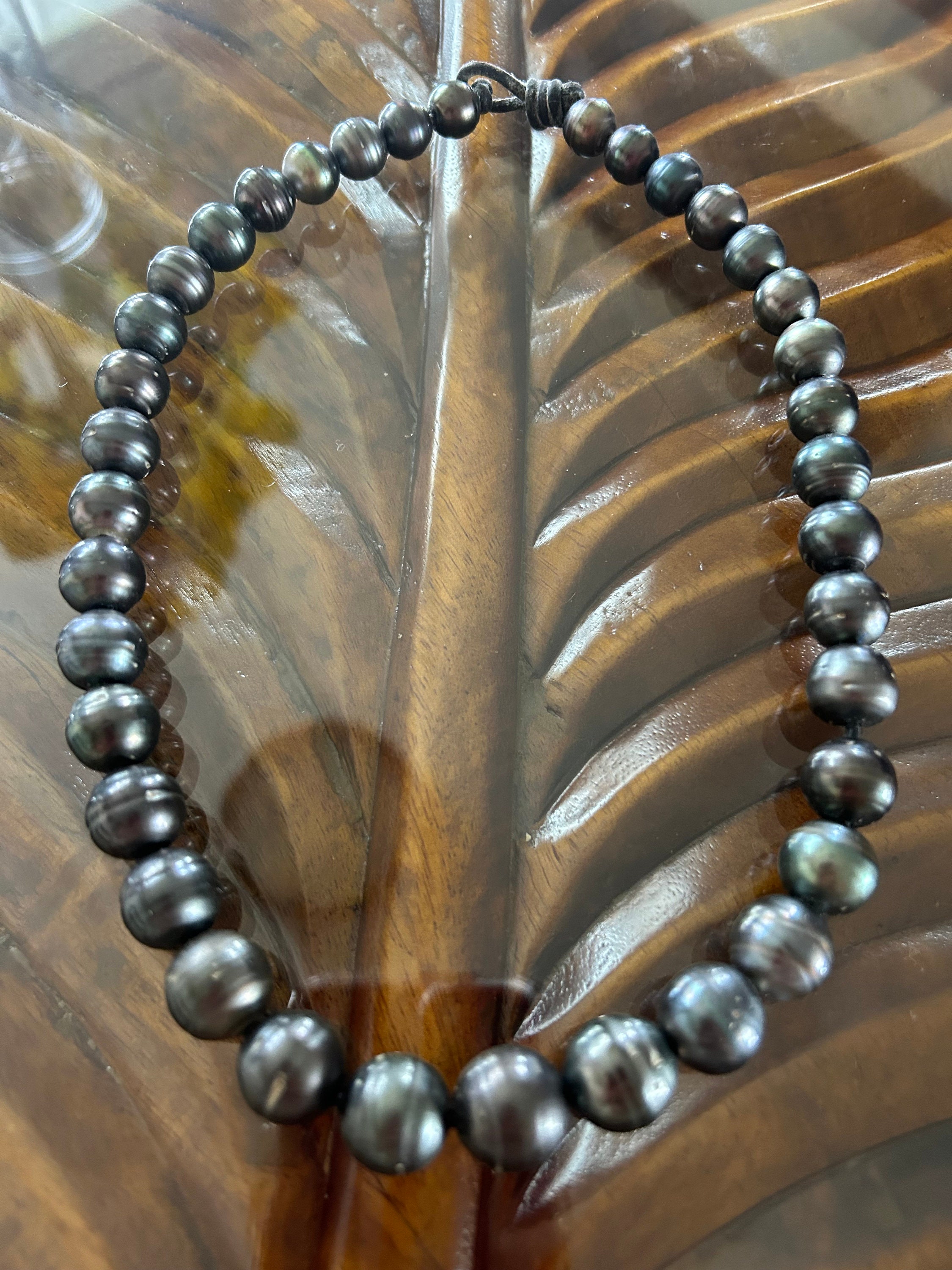 REAL!!! Tahitian Black Pearl Necklace. With Beautiful Graduation and ...
