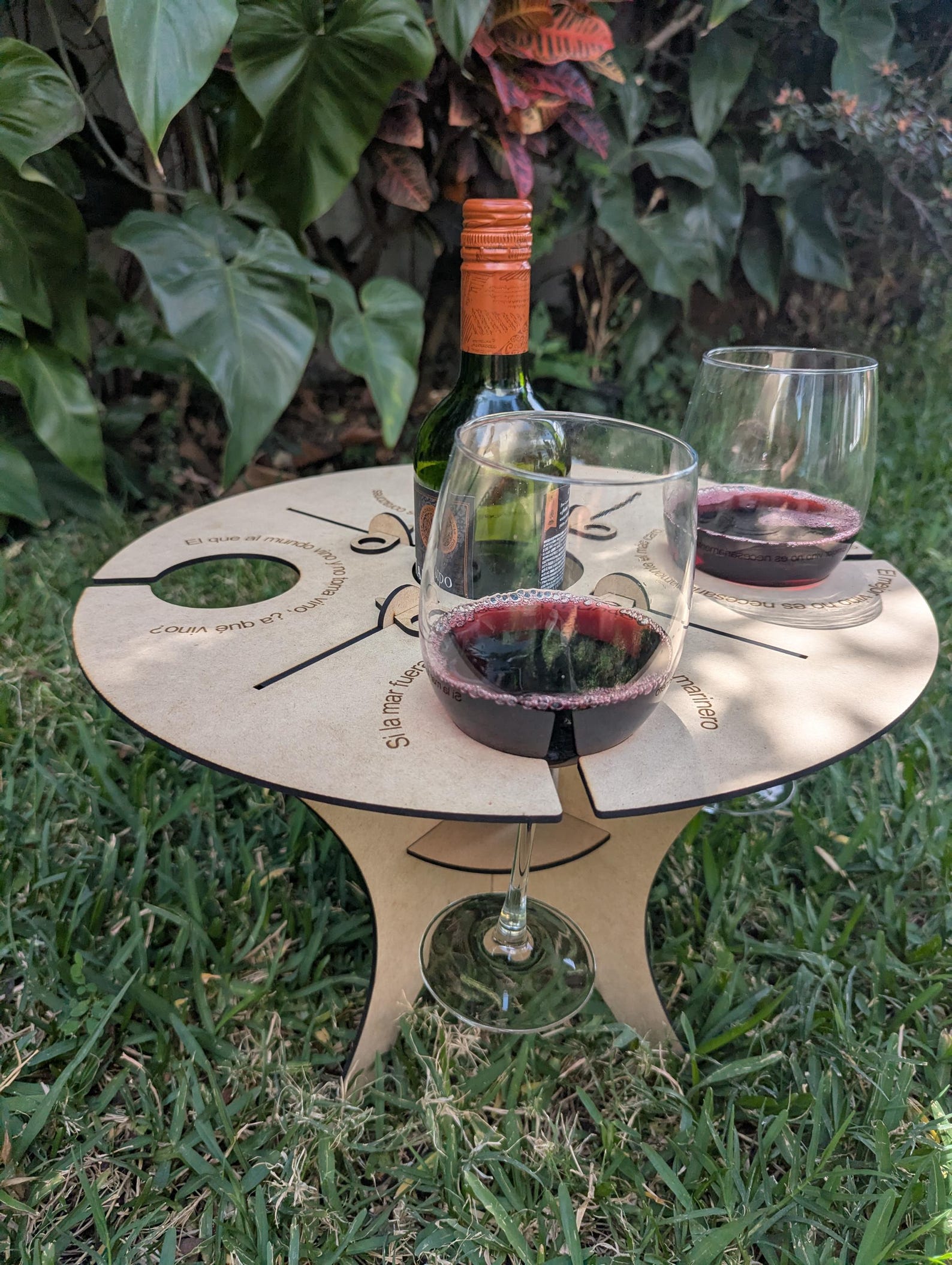 Folding Wine Table - SVG Digital File - Etsy