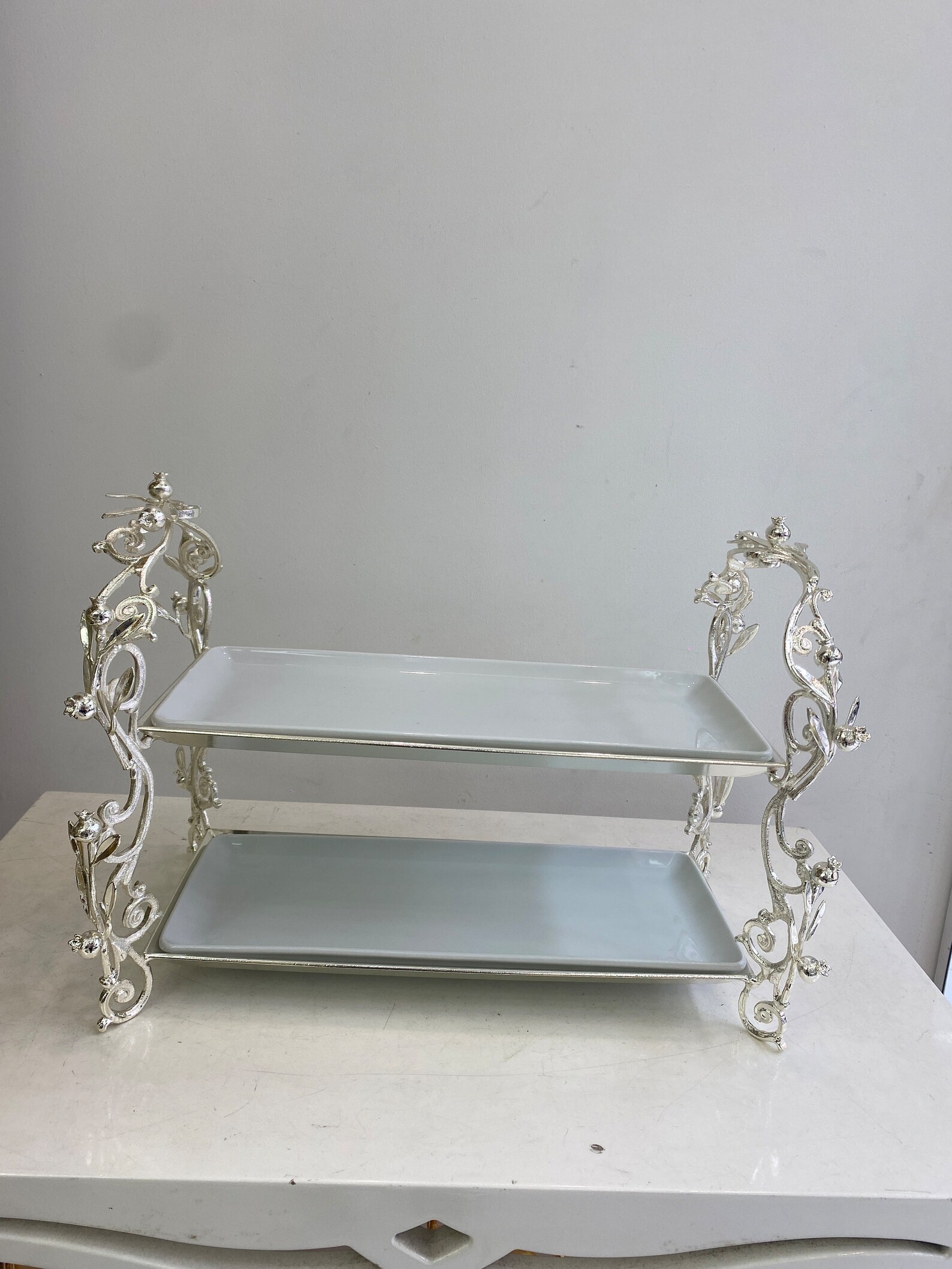 2-tier Silver Plated Cake and Snack Stand. - Etsy