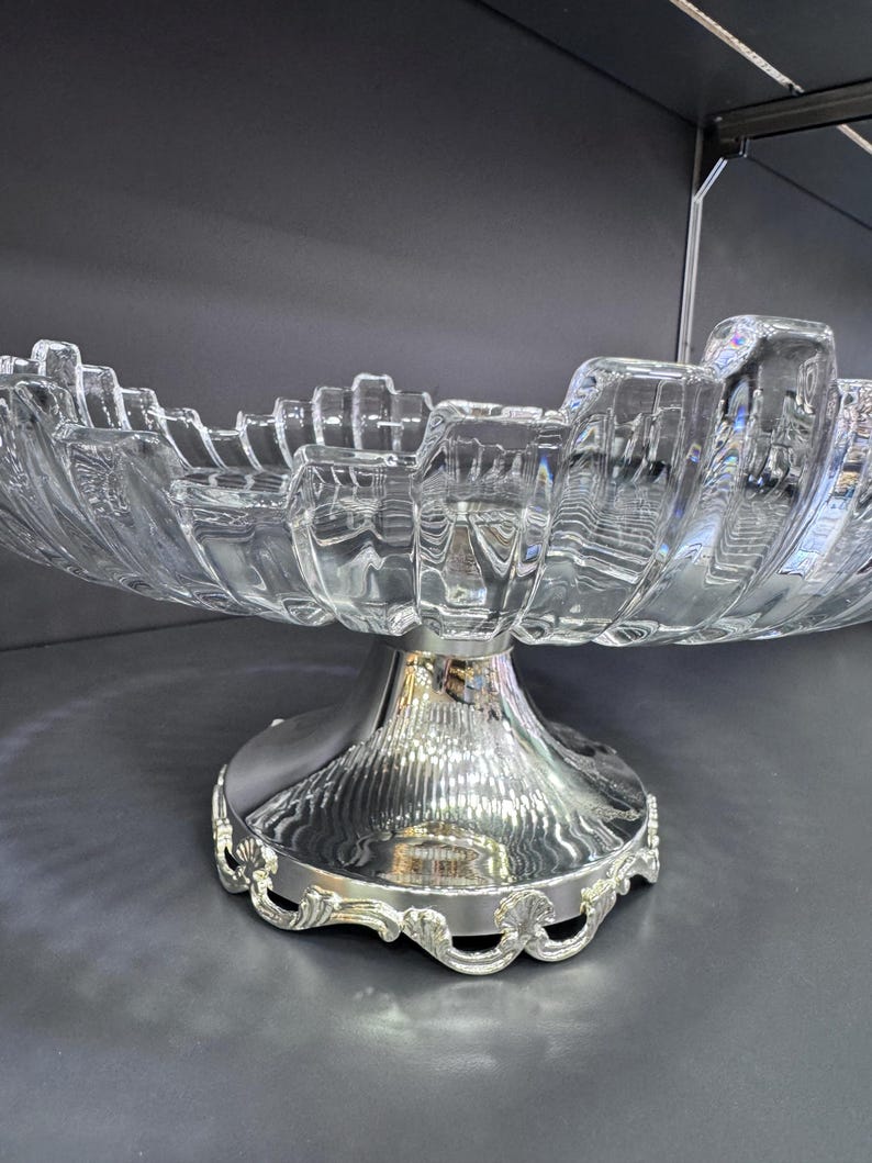 Silver Plated Food Presentation Stand, Salad Bowl, Serving Platter, Hot ...