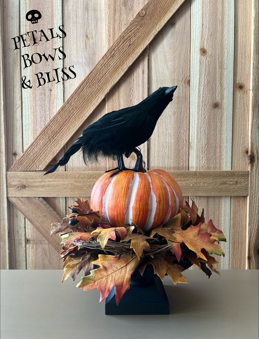 Halloween Crow and Pumpkin Centerpiece, Fall Floral Decor - Etsy